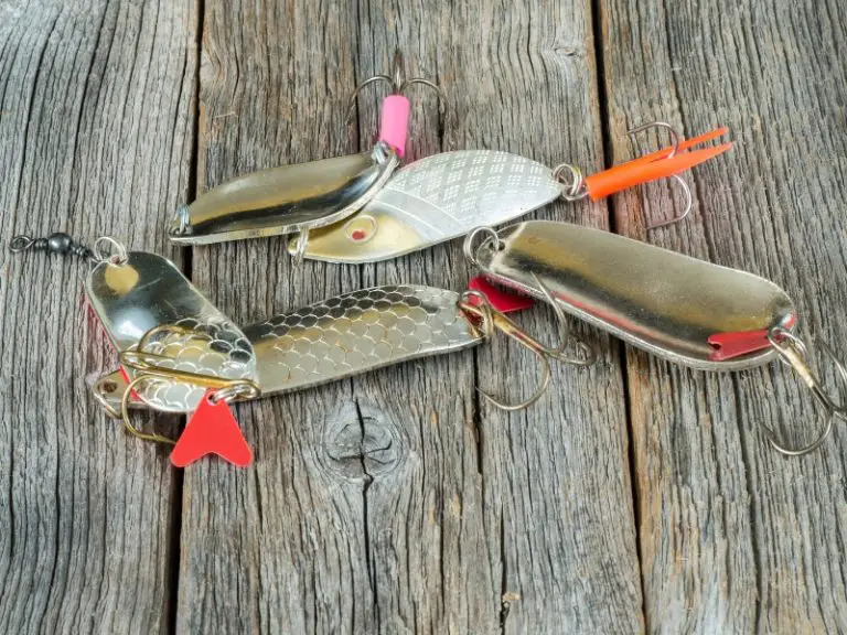 How To Make Fishing Lures? - AquariumPub